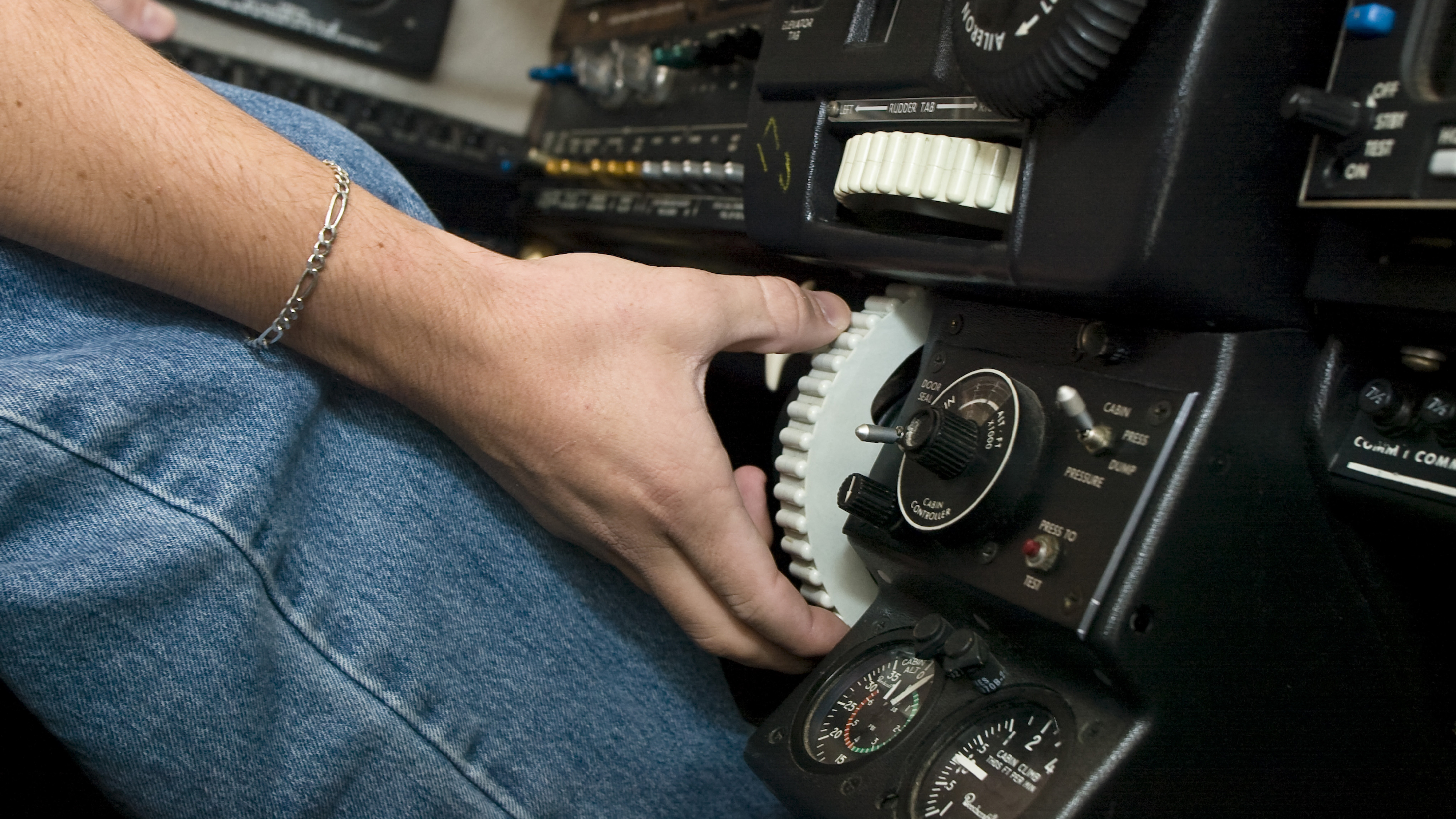 Question 18v - Legal & Medical Services (PPS) | AOPA