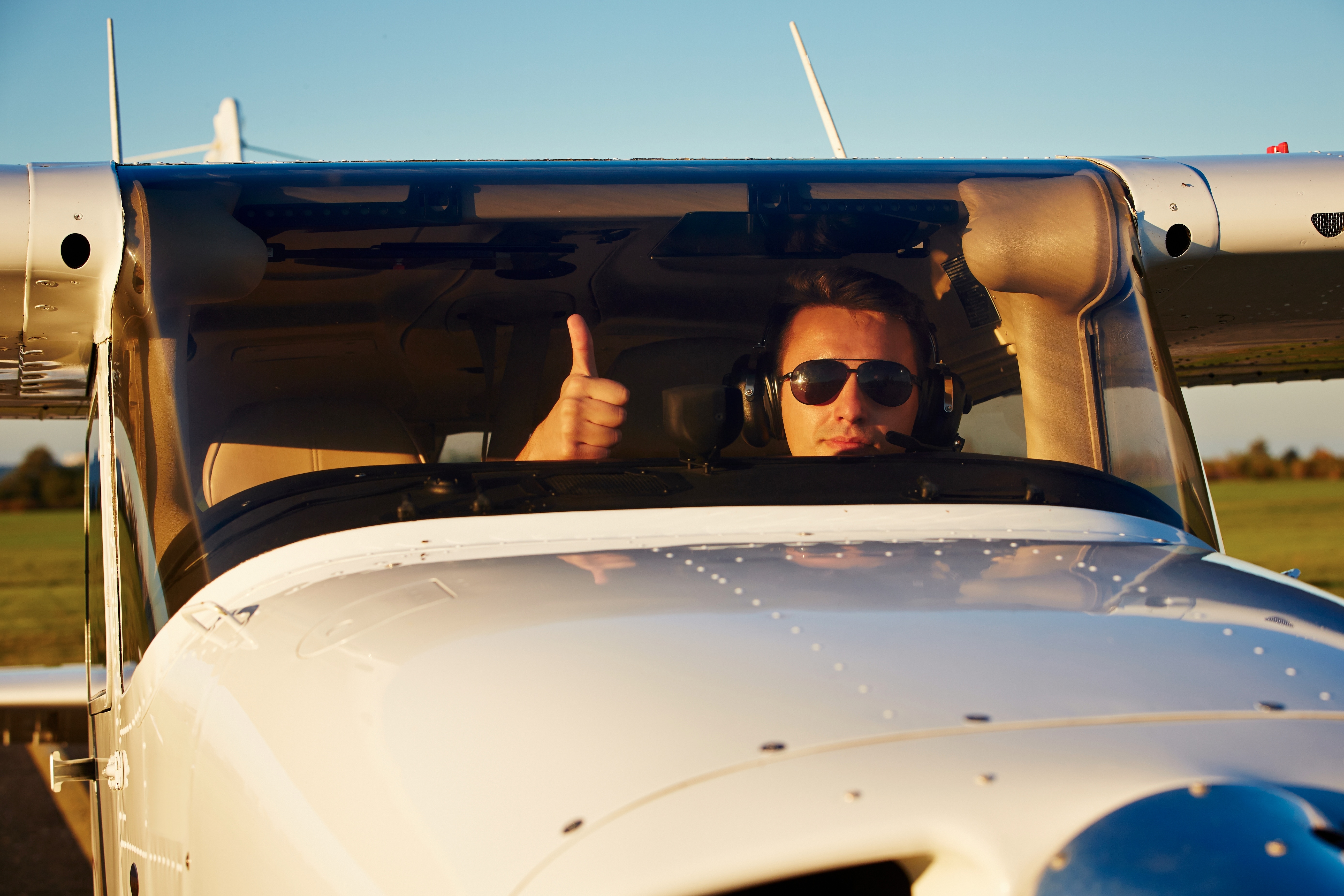 Inoperative Anticollision Lights - Legal & Medical Services (PPS) | AOPA